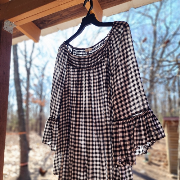 Terra & Sky | Tops | Terra Sky Checkered Black And White Blouse | Poshmark